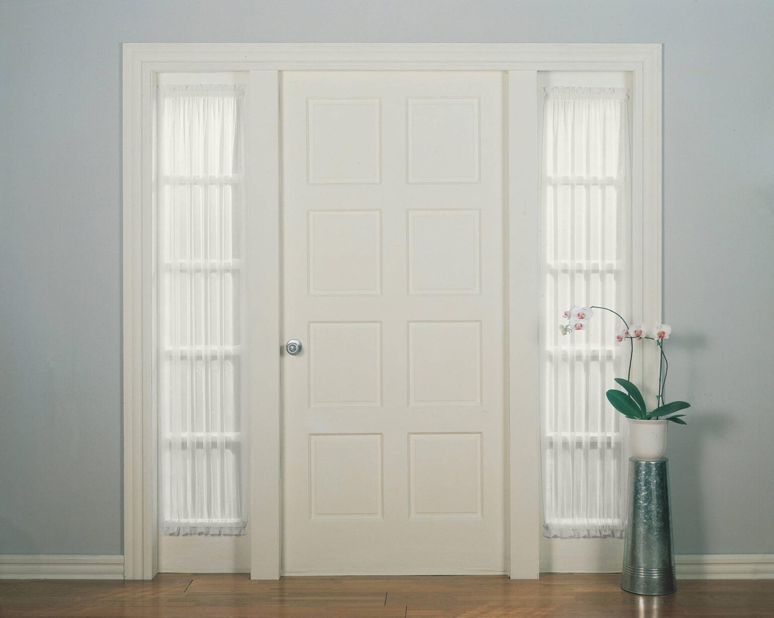 Sidelight Windows | Zingas - Window Treatments & Motorized Screens